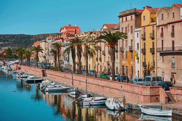 Sardinia Travel Guide. Things to do & Travel Tips