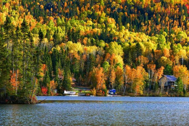Fall Colors in Quebec and the Best Places to See Them (2024) | Vagrants ...