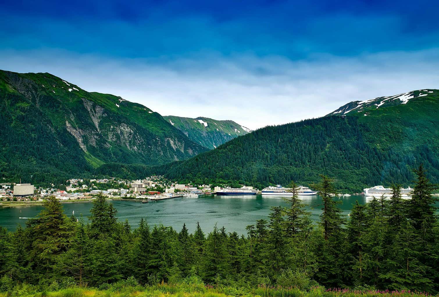 10 Fairy Tale Spots in Alaska You Need to Visit | Vagrants Of The World ...